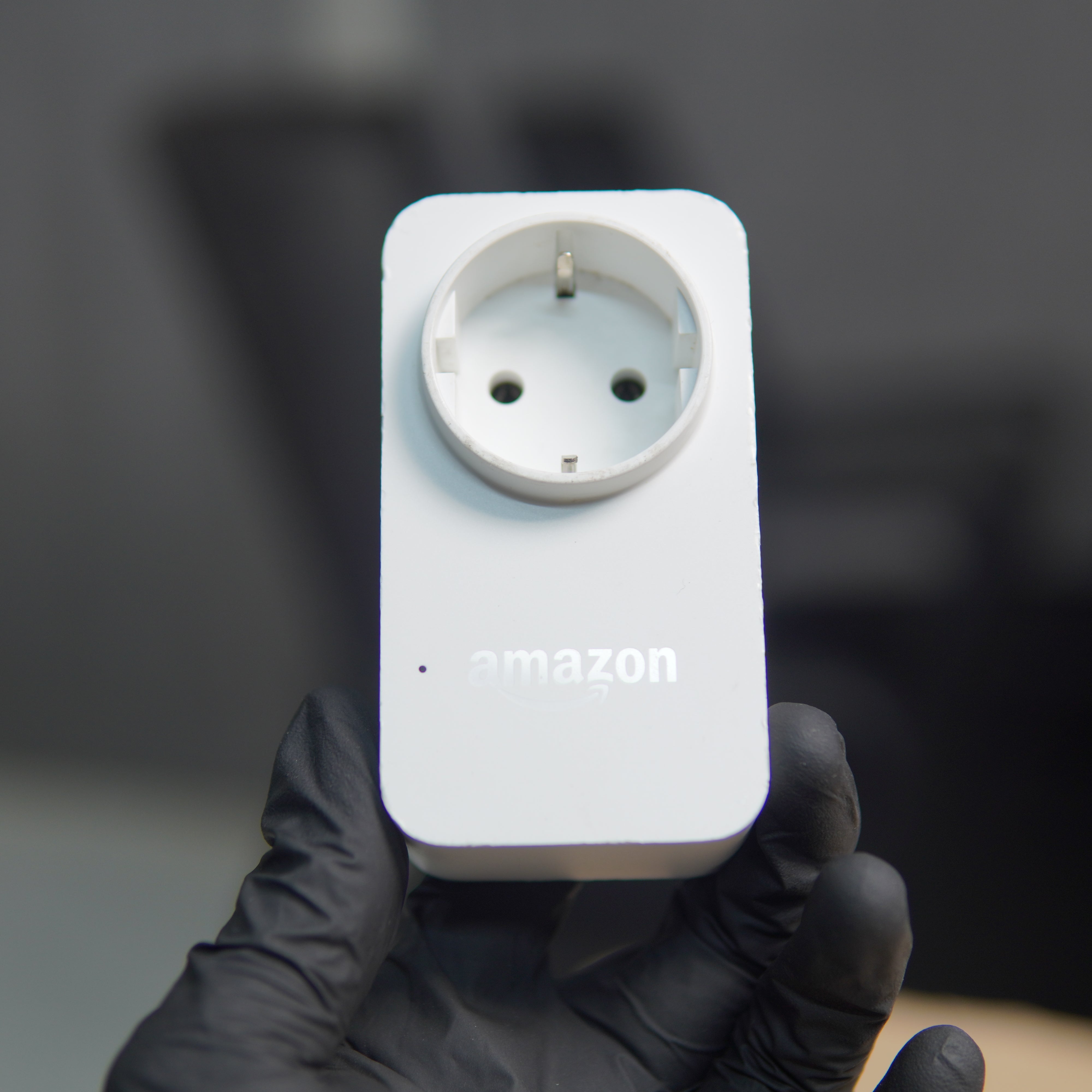 Amazon Smart Plug (EU) – Smart AC Plug | 230V | 10A | Works with Alexa ...